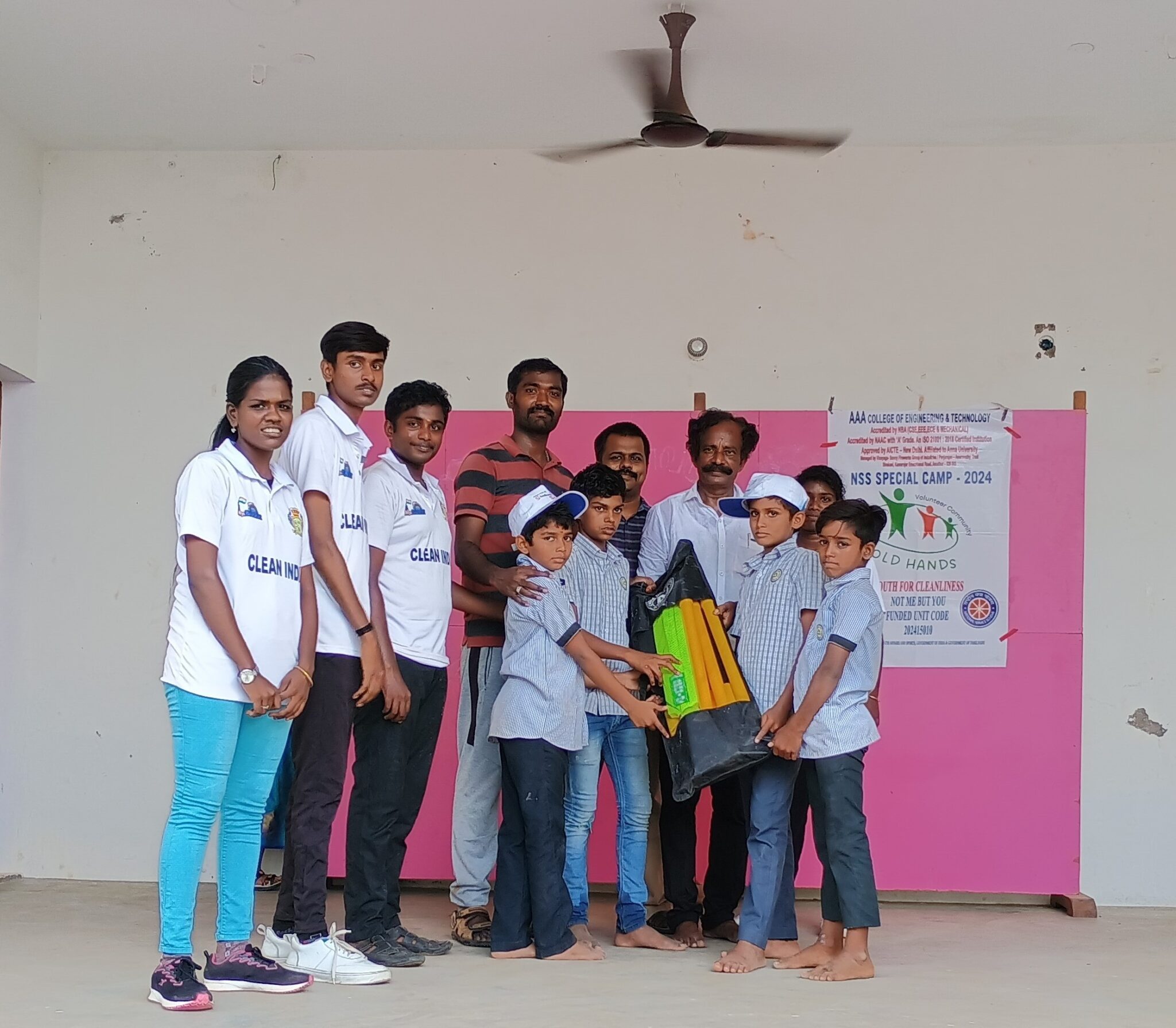 A Heartfelt Connection: NSS Volunteers Visit Orphanage on 29-09-2024 ...